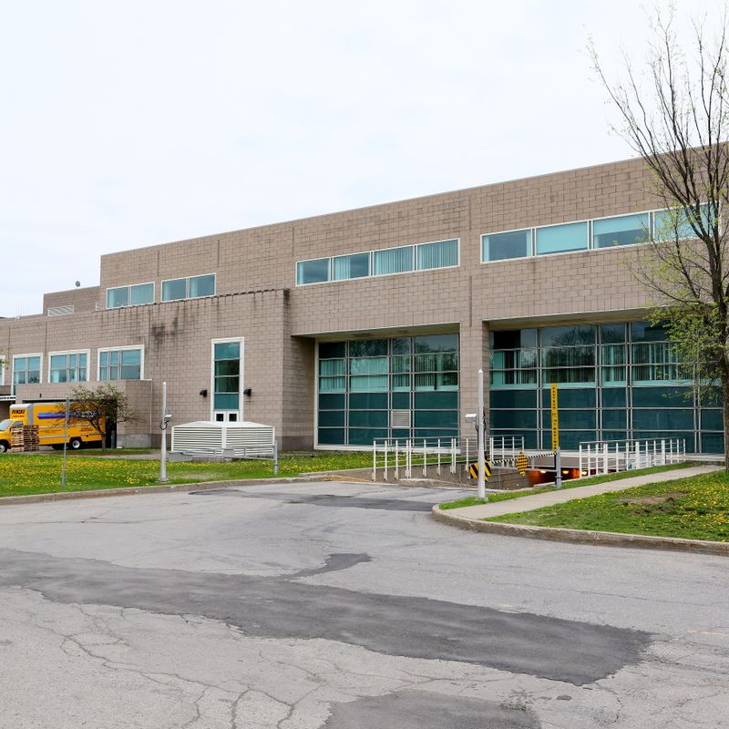 Pavillon Maurice-Pollack - University building at Sainte-Foy–Sillery ...