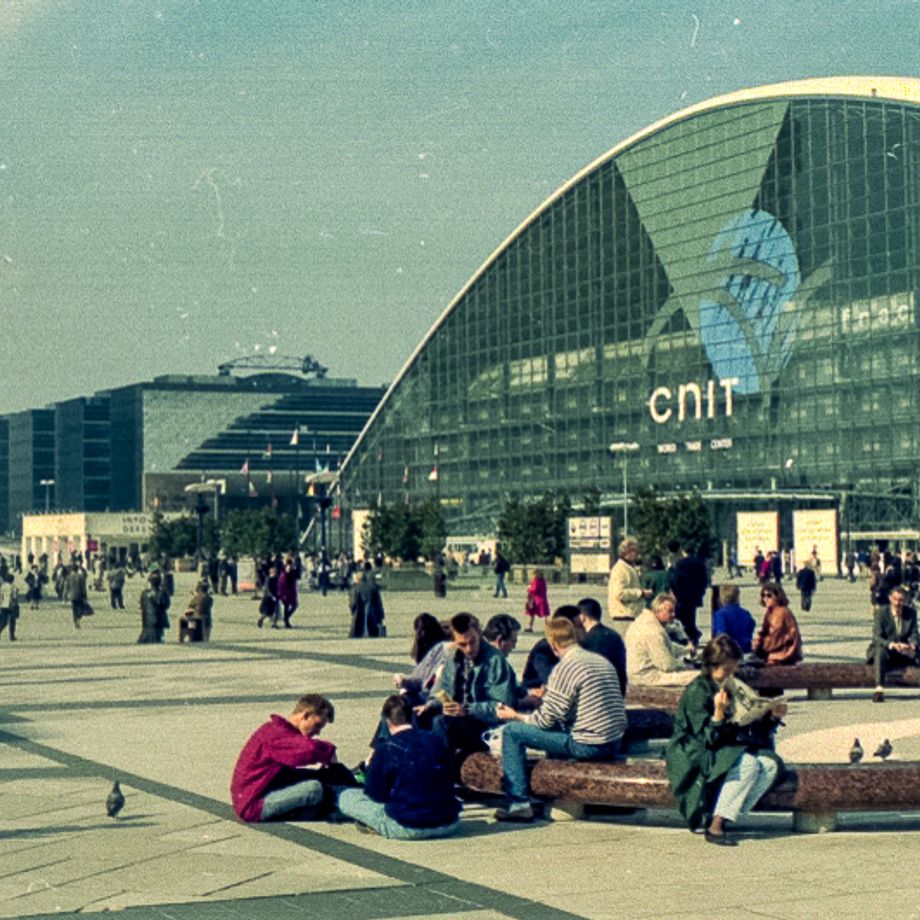 Tour Égée - Gratte-ciel de bureaux à La Défense, France