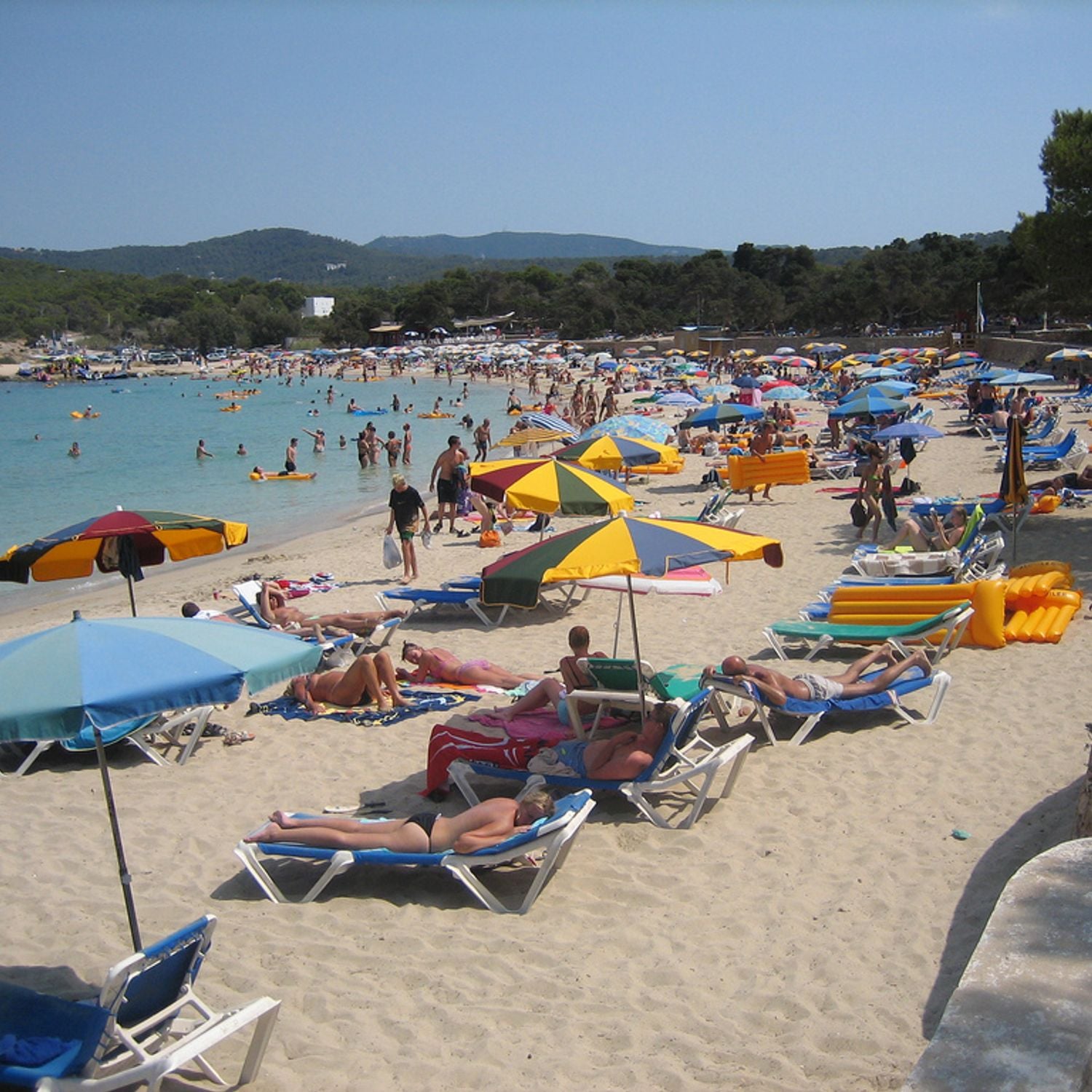 Cala Bassa - Plage à Sant Josep de sa Talaia, Espagne