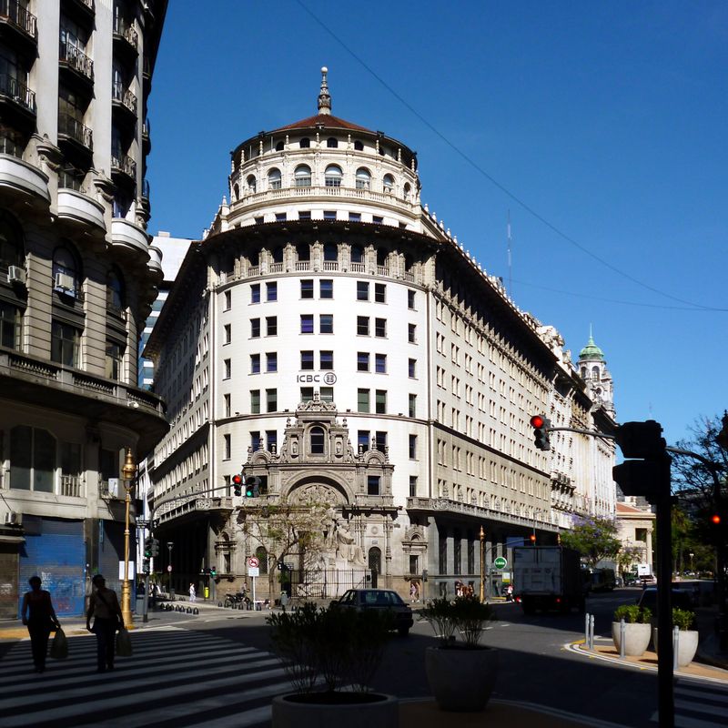 Casa Central ICBC Argentina - Edificio bancario neoplateresco en San ...