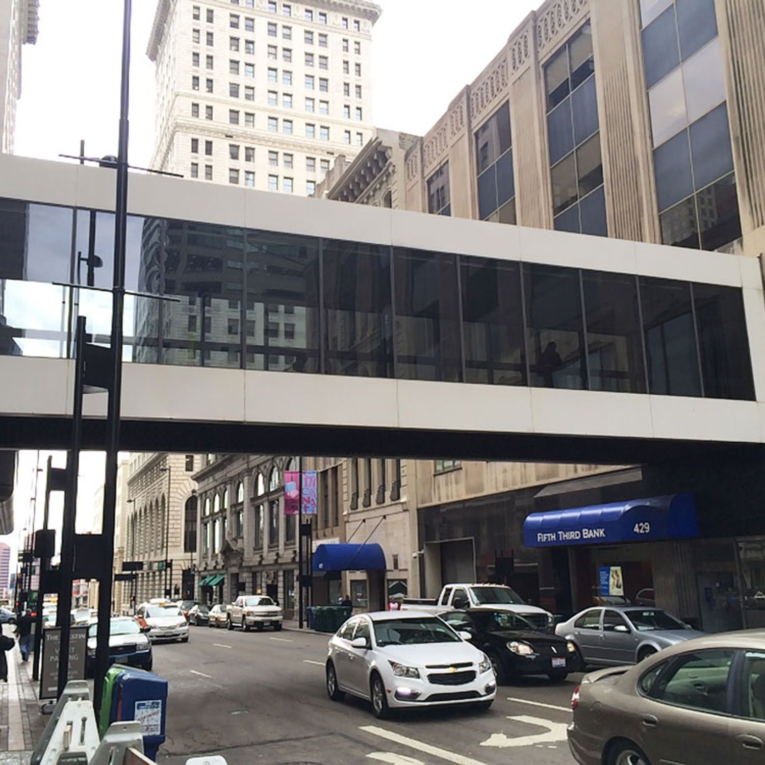 Cincinnati Skywalk - Pedestrian skyway system in Downtown Cincinnati ...