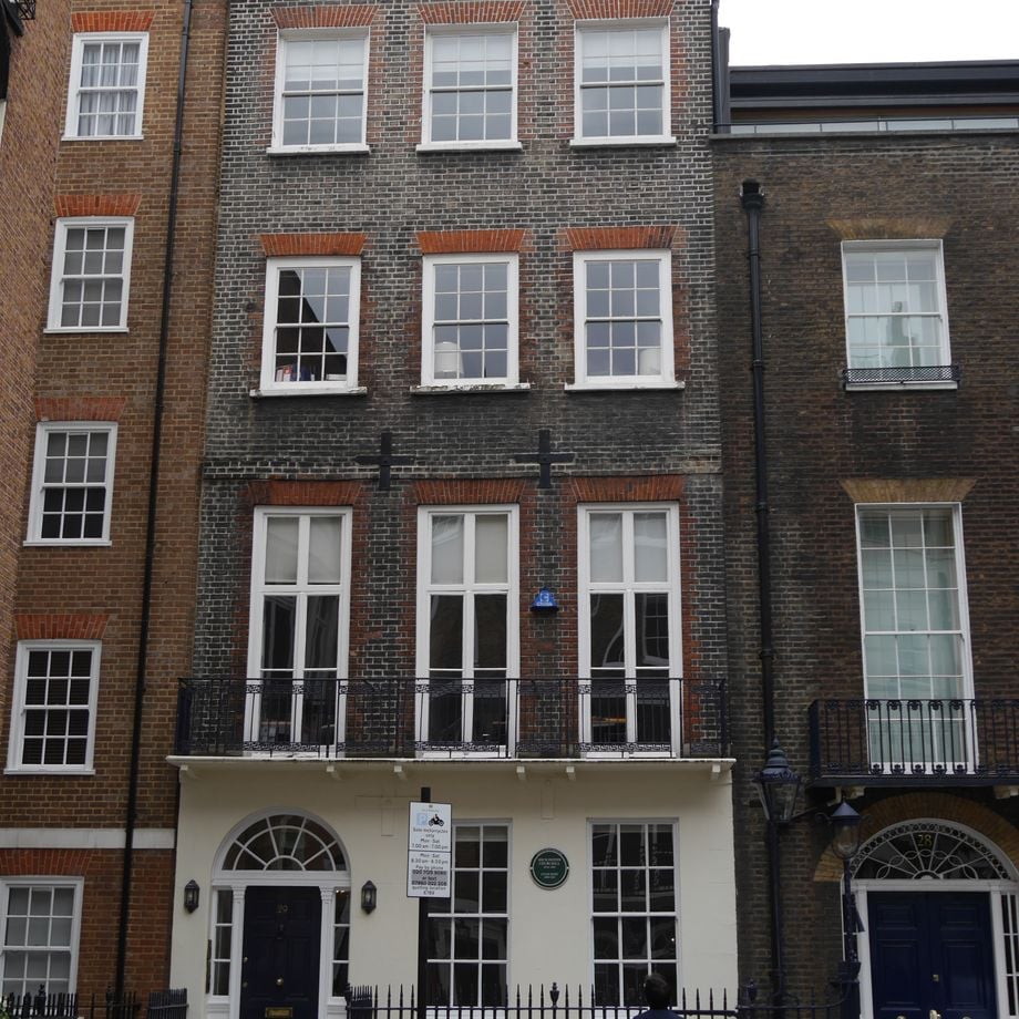 Bridgewater House - Grade I listed mansion in Westminster, England
