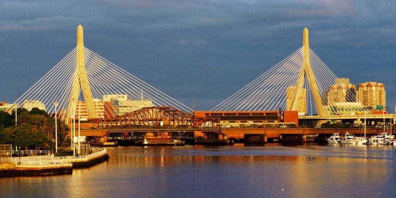 leonard-p-zakim-bunker-hill-memorial-bridge-pont-haubans-boston