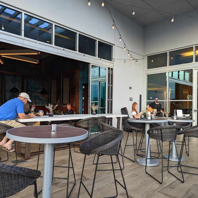 Rtb! - Bar sur toit au 21e étage du centre-ville de Nashville, États-Unis.