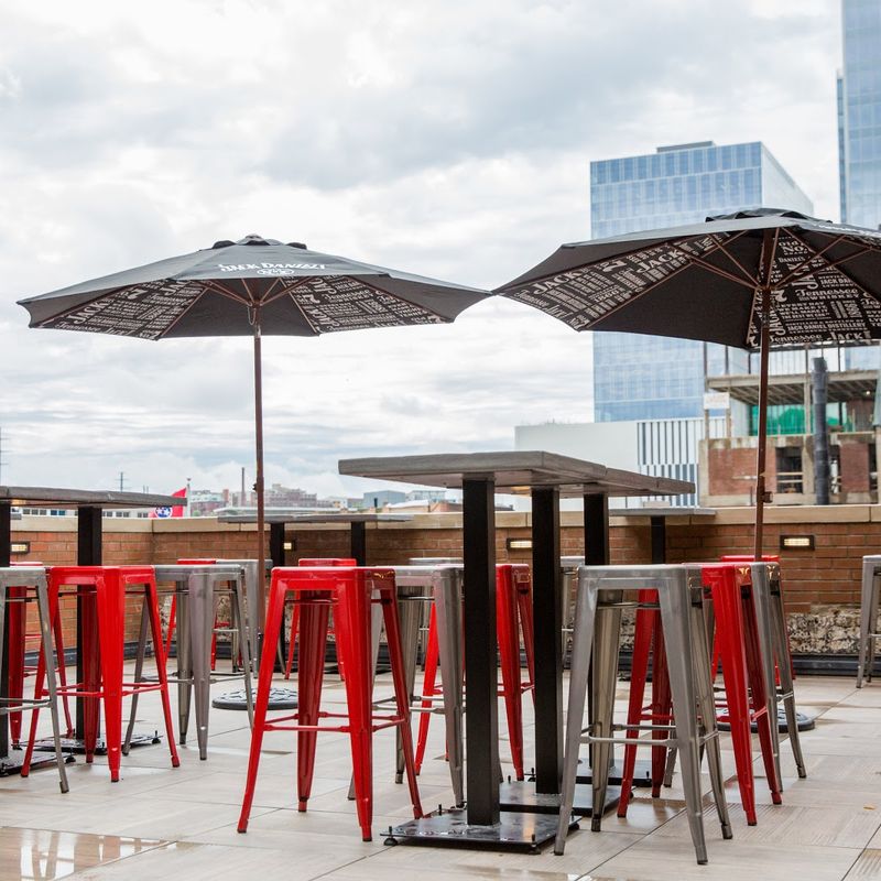 Redneck Riviera Bar & BBQ - Restaurant de style sudiste et bar sur toit ...